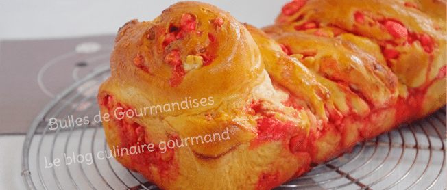 Brioche russe nature et aux pralines roses ! | Bulles de Gourmandises